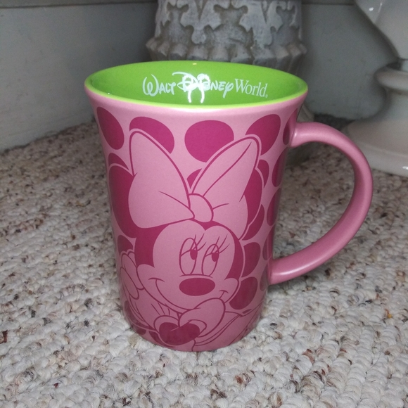 Disney | Dining | Minnie Mouse Mauve Lime Polka Dot Walt Disney World ...